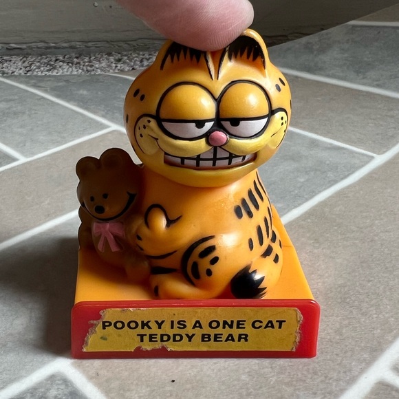 United Feature Syndicate | Toys | Ufs Garfield Pushdown Pooky Is A One ...